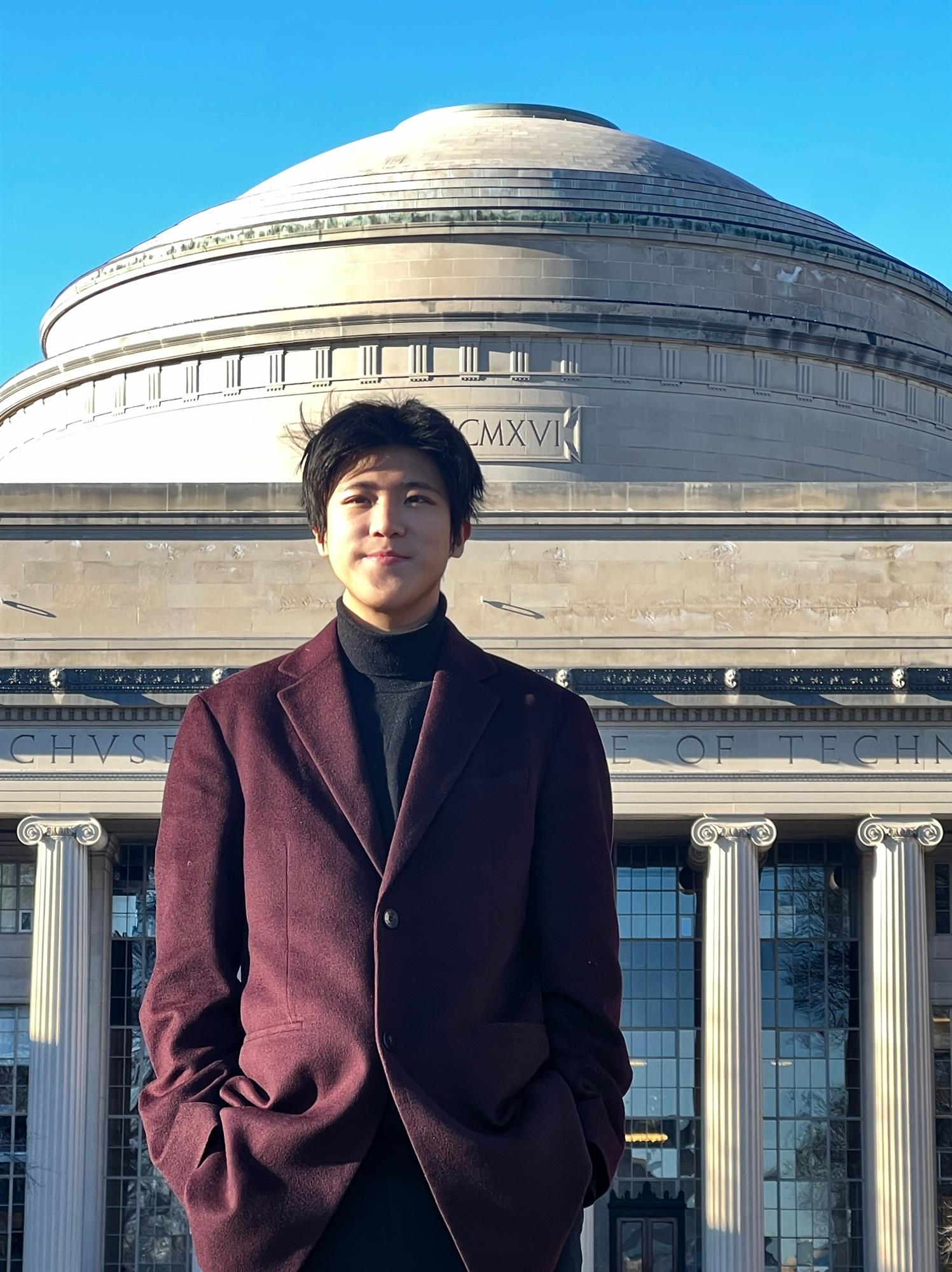 Student Leader Spotlight: Hongyi Zou MPA ’24 | Columbia SIPA Student Leader Spotlight: Hongyi Zou MPA ’24 | Columbia SIPA