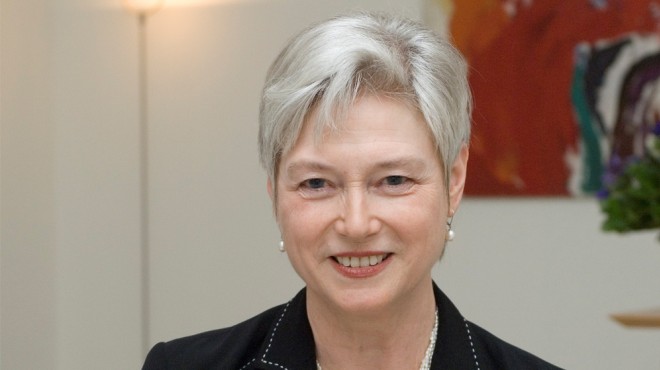 Maria van der Hoeven of IEA Discusses World Energy Outlook 2012 ...