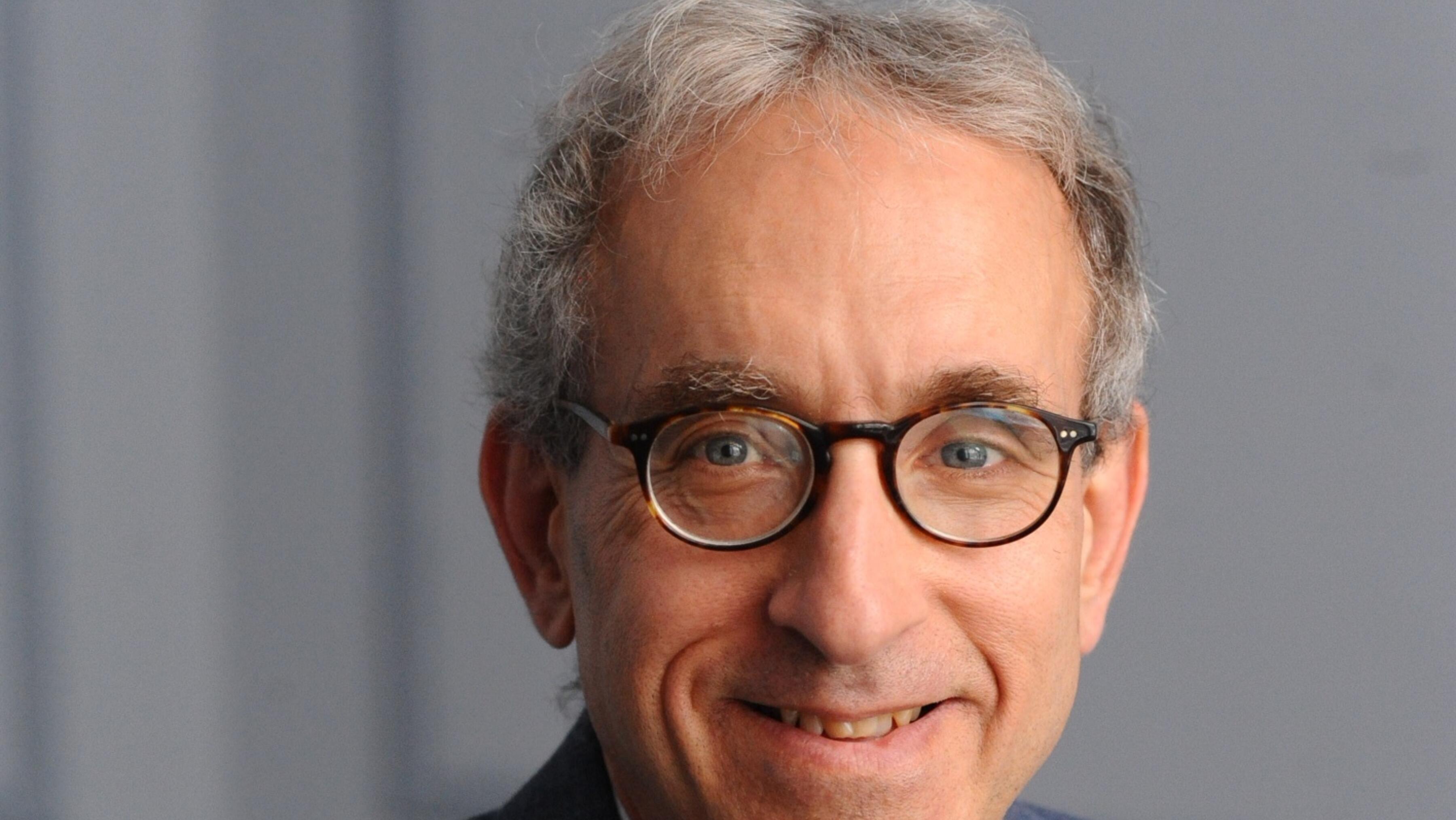 Robert Shapiro | Columbia SIPA