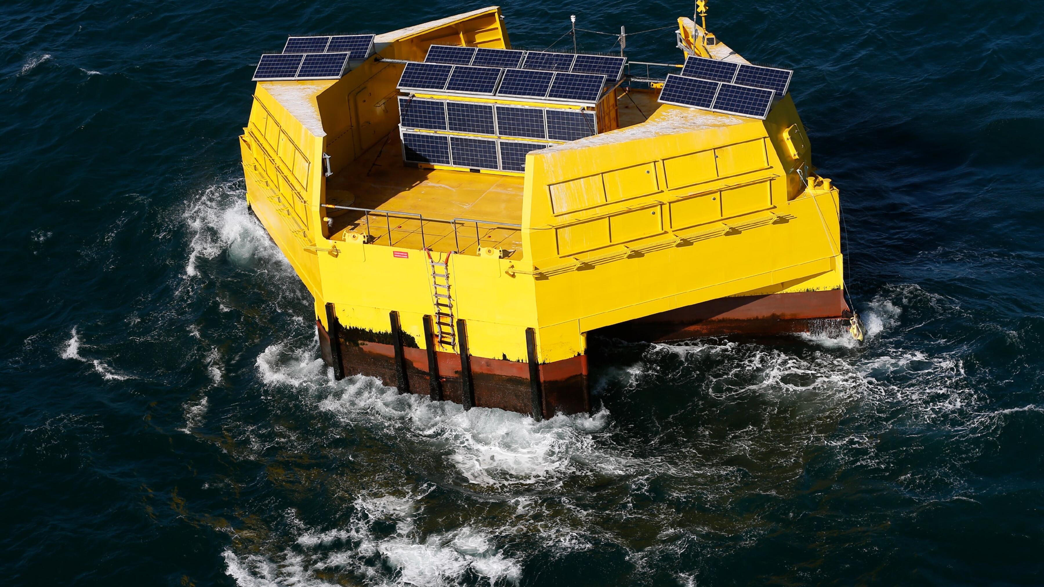 Peter Micek | Columbia SIPA